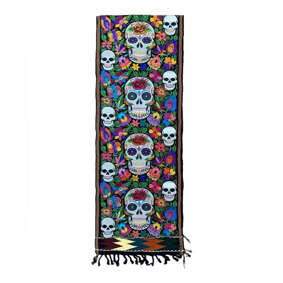 Cielito Lindo | Kitchen | Skull Embroidered Table Runner | Poshmark